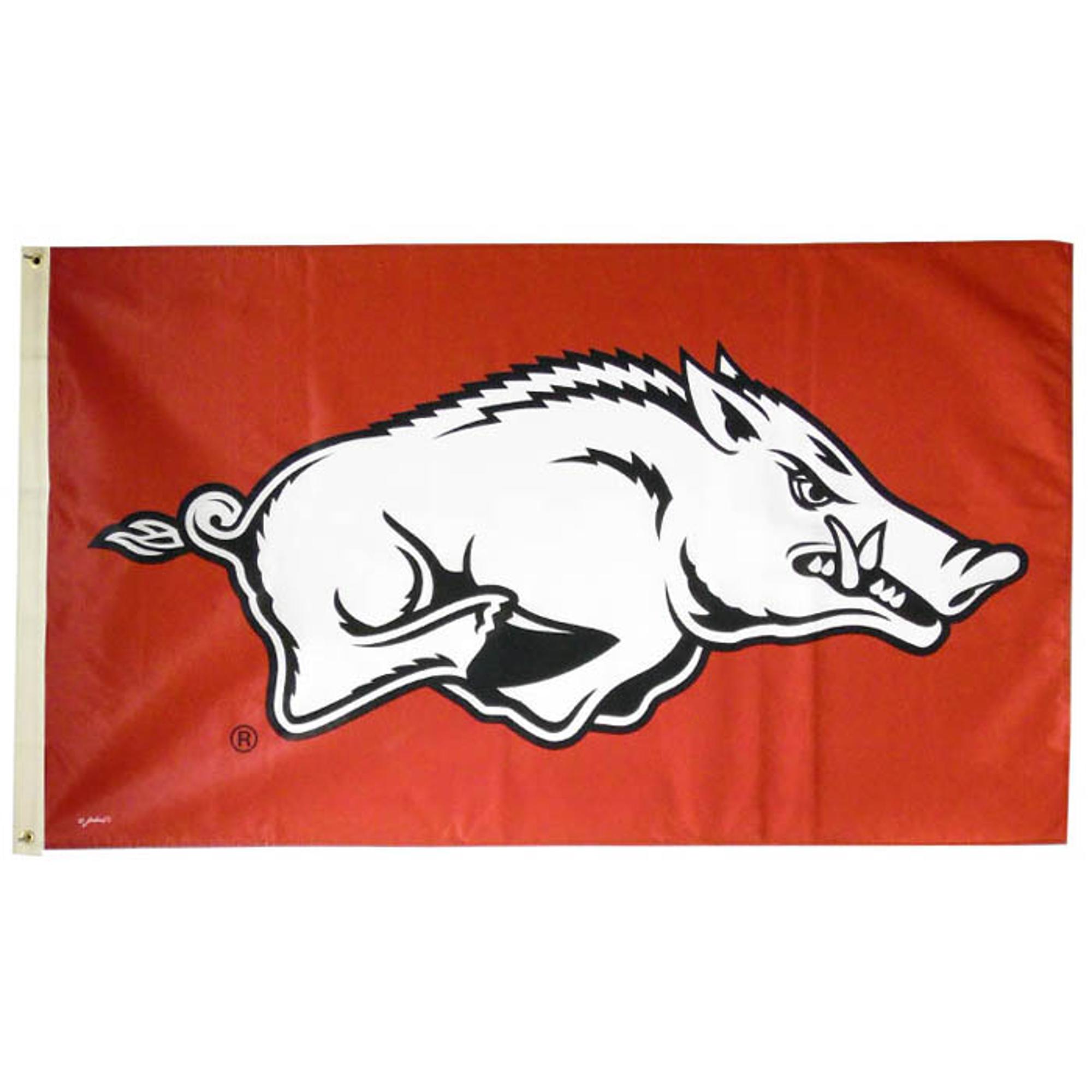 Arkansas Razorbacks 3x5 White Running Hog Red Flag | Campus Bookstore ...